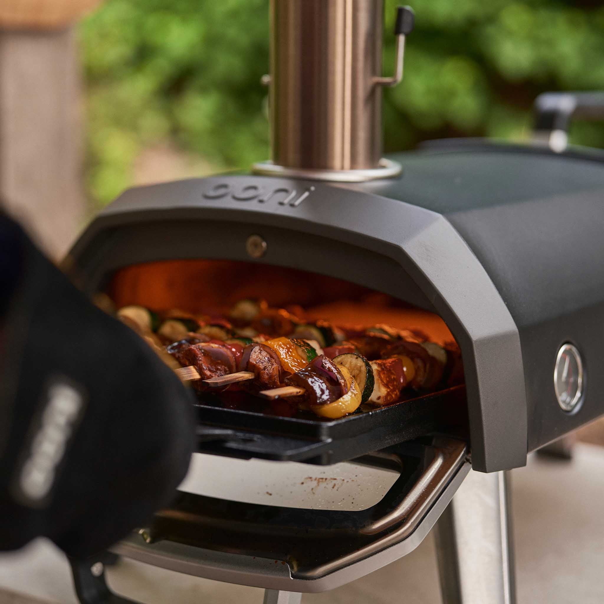 Multi-Fuel Pizza Oven | Ooni Karu 2 - 2nd Generation — Ooni UK